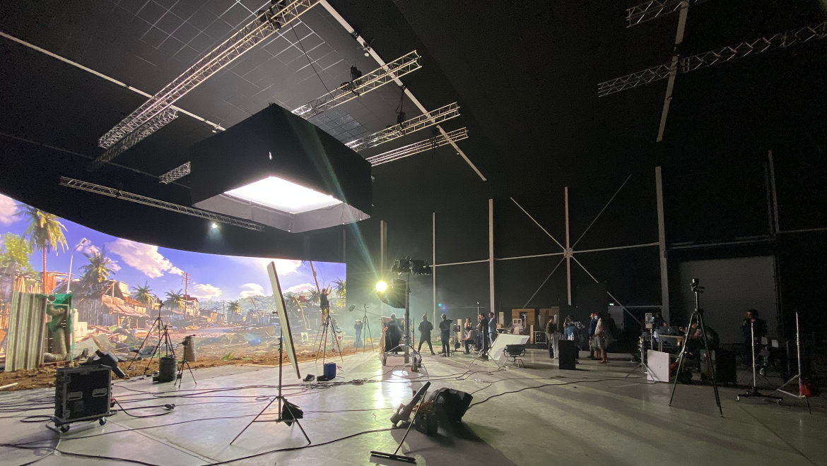 Dark Matters, les studios de tournage en Essonne qui révolutionnent le cinéma - Conseil ...