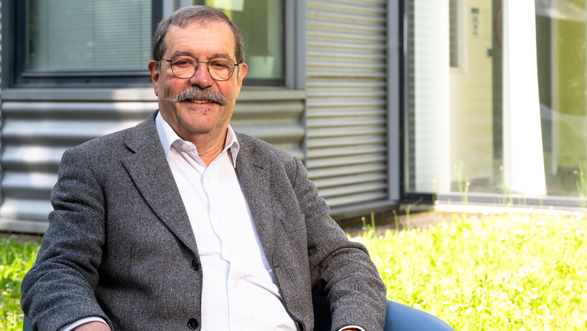 Alain Aspect entre à l’Académie française : un Immortel venu de l ...